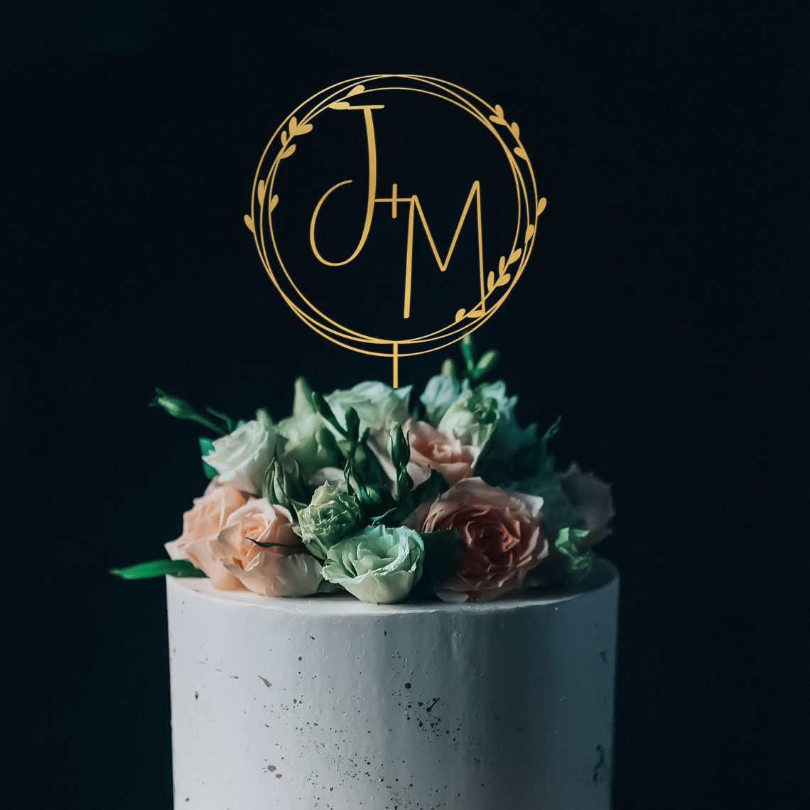 Incorporate a Custom Wedding Monogram for your Special Day